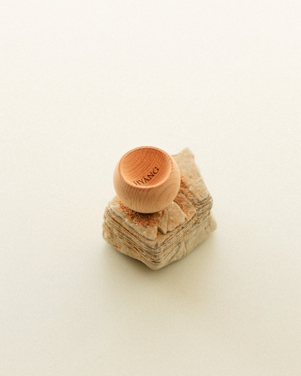 Daroma Diffusing Wood – HYANG